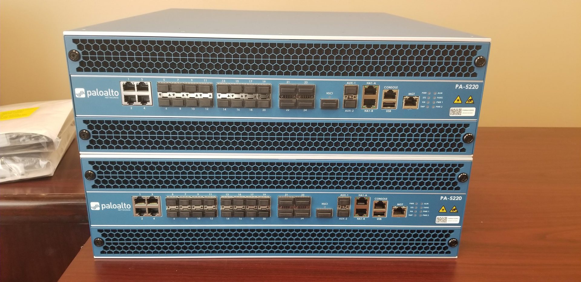 Palo Alto Networks PA-5220 | Digitech JSC